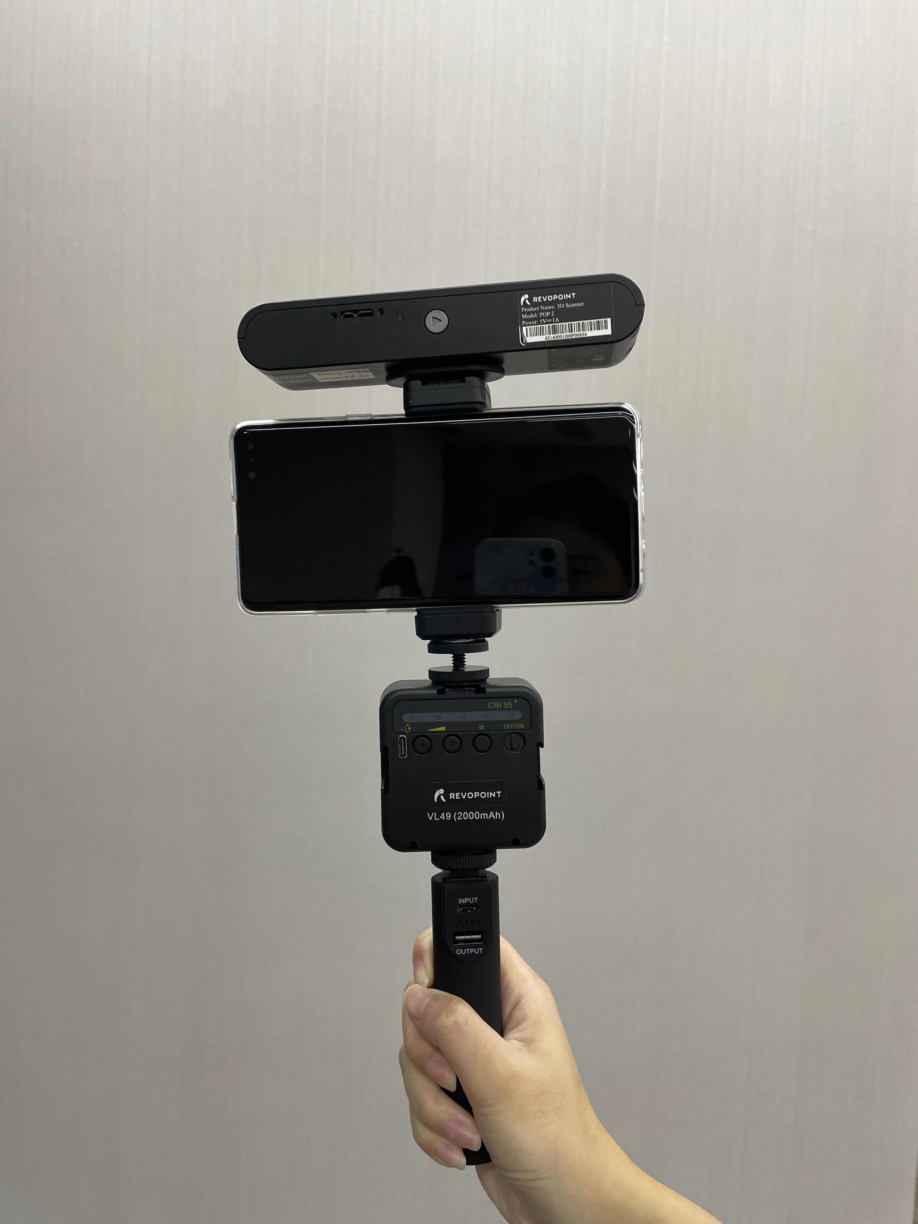 How do I set up the the LED light on the scanner? – Revopoint 3D Support